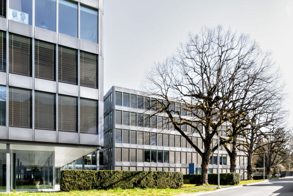 Verwaltungsgebäude - Architekturbibliothek