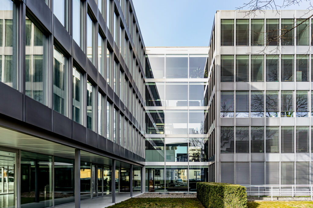 Verwaltungsgebäude - Architekturbibliothek